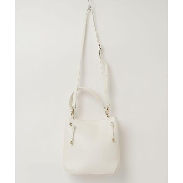 コンディション：C（やや使用感あり）使用感があり、やや気になる傷や汚れがあるアイテム内側：汚れ、型崩れZOZO問い合わせ番号:103839867ショップ:ZOZOUSED，ゾゾユーズドブランド:BEVINI，べヴィニ商品名:2WAYバッグカ...