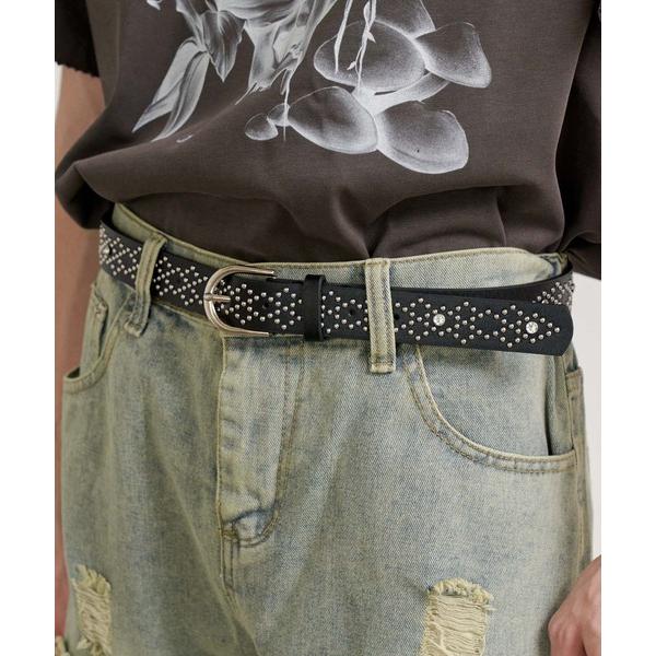 『タイムセール実施中』参考価格：4，598円発売時期：2023年07月コンディション：A（使用感なし）数回使用した程度で使用感が感じられないアイテム参考商品名：韓国ブランド RE:ON STUDIO レオンスタジオ STONE STUDS ...