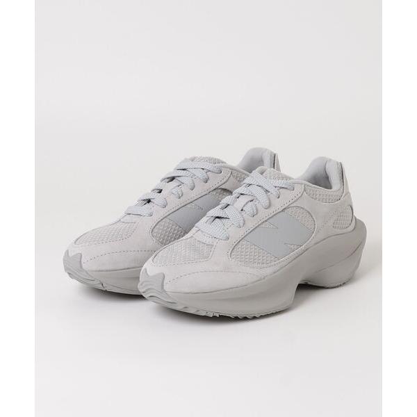 参考価格：22，000円発売時期：2025年04月コンディション：B（目立つ使用感なし）使用感が少ない、または気にならないアイテム全体的：汚れ表面：履きジワ付属品：箱・保存袋参考商品名：【国内EXCLUSIVE】 ＜New Balance＞...