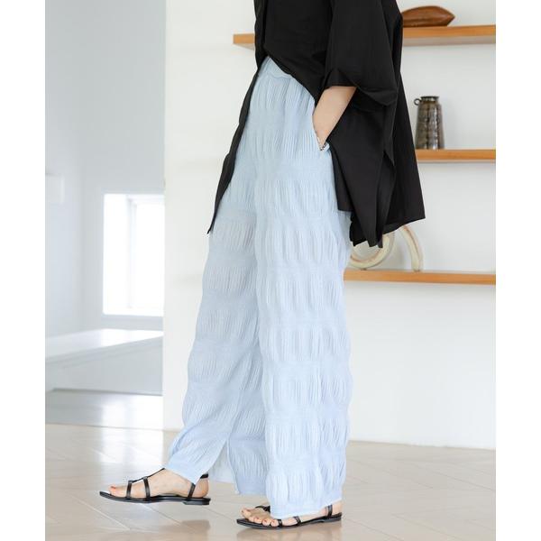 『セール実施中』参考価格：5，500円発売時期：2024年05月コンディション：B（目立つ使用感なし）使用感が少ない、または気にならないアイテムウエスト：色あせ参考商品名：ラメシャーリングパンツ　122063参考品番：122063【商品に関...