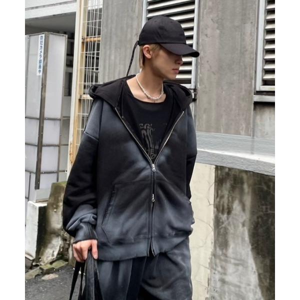 参考価格：18，480円発売時期：2024年10月コンディション：B（目立つ使用感なし）使用感が少ない、または気にならないアイテム全体的：色あせ参考商品名：【nmtc+】washing zip up hoodie / 【エヌエムティーシープ...