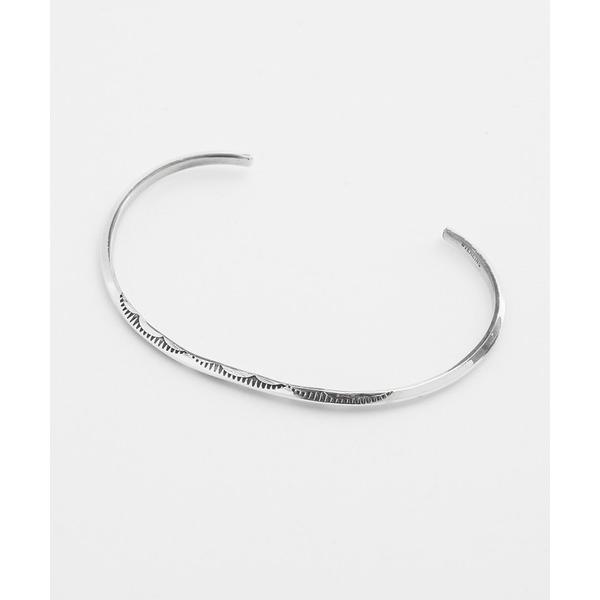 『タイムセール実施中』参考価格：9，680円発売時期：2023年01月コンディション：D（傷・汚れあり）傷や汚れがあるが使用には問題ないアイテム全体的：くすみ、歪み参考商品名：indian jewelry/Triangle Bracelet...