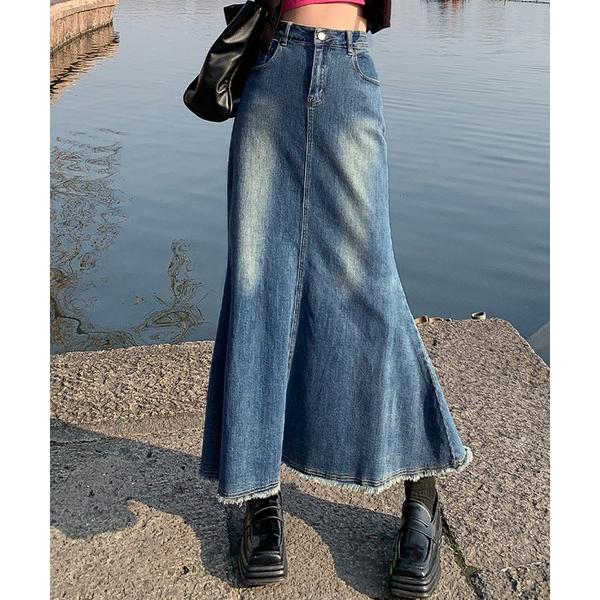 参考価格：4，980円発売時期：2023年04月コンディション：A（使用感なし）数回使用した程度で使用感が感じられないアイテム参考商品名：[大きいサイズあり/ロング丈] 旬のY2Kスタイルに。切りっぱなしフリンジストレッチデニムマーメイドス...