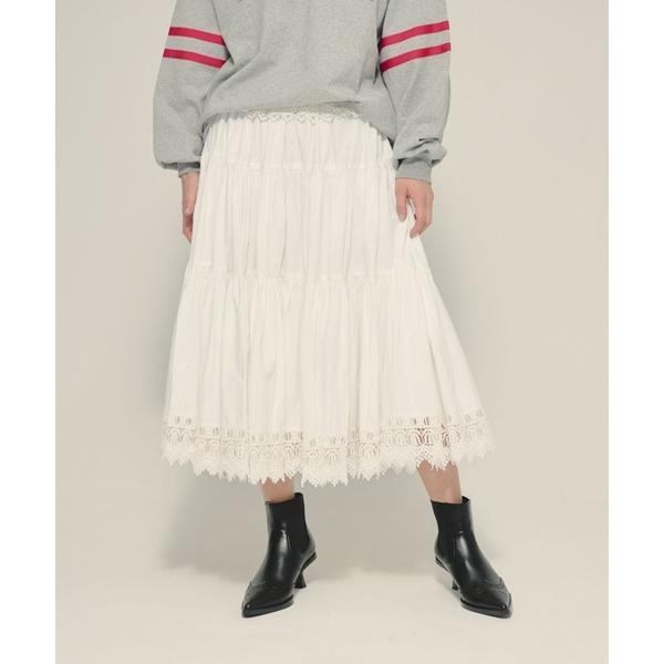 参考価格：19，800円発売時期：2025年07月コンディション：A（使用感なし）数回使用した程度で使用感が感じられないアイテム参考商品名：【eL】Made in India Lace Volume Skirt/587208参考品番：587...