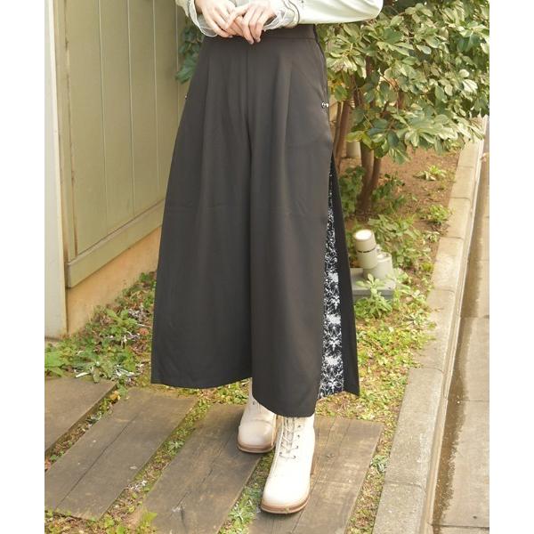 ZOZO問い合わせ番号:103898597ショップ:axes femme，アクシーズファムブランド:axes femme，アクシーズファム商品名:サイド柄切替ワイドパンツカテゴリ:パンツ>その他パンツブランド品番:TS242X117素...