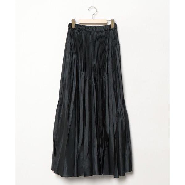 参考価格：33，000円発売時期：2021年04月コンディション：A（使用感なし）数回使用した程度で使用感が感じられないアイテム参考商品名：オリガミプリーツパンツサテン参考品番：522040703001ZOZO問い合わせ番号:1039030...