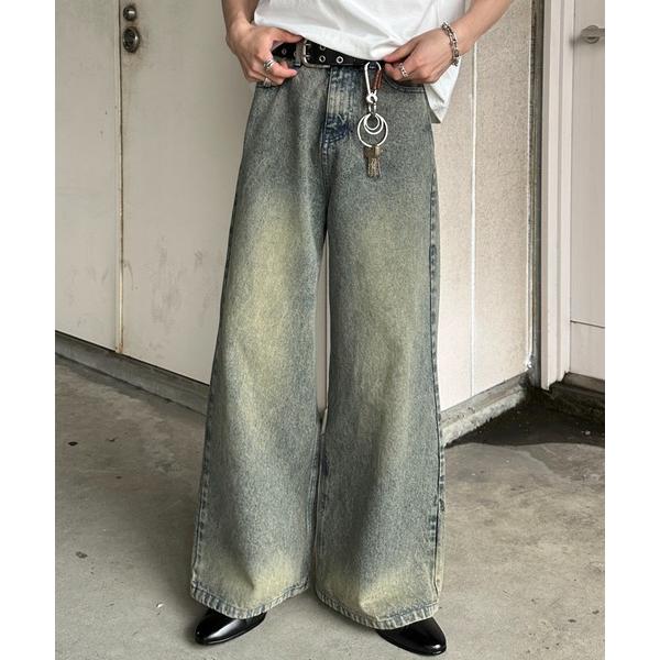 『タイムセール実施中』参考価格：8，800円発売時期：2025年04月コンディション：B（目立つ使用感なし）使用感が少ない、または気にならないアイテム前身頃：汚れ後身頃：汚れ参考商品名：12oz semi flare denim pants...