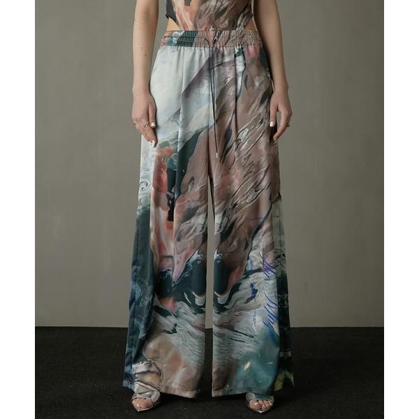 参考価格：27，500円発売時期：2024年04月コンディション：A（使用感なし）数回使用した程度で使用感が感じられないアイテム参考商品名：マルチプリントイージーパンツ / Multi-Printed Easy Pants参考品番：3124...