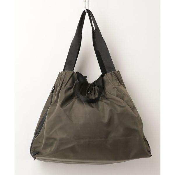 参考価格：8，690円発売時期：2023年06月コンディション：A（使用感なし）数回使用した程度で使用感が感じられないアイテムショルダーストラップ：欠損参考商品名：【CURIBISCUI】タックプリーツ ２ハンドル トートバッグ参考品番：3...