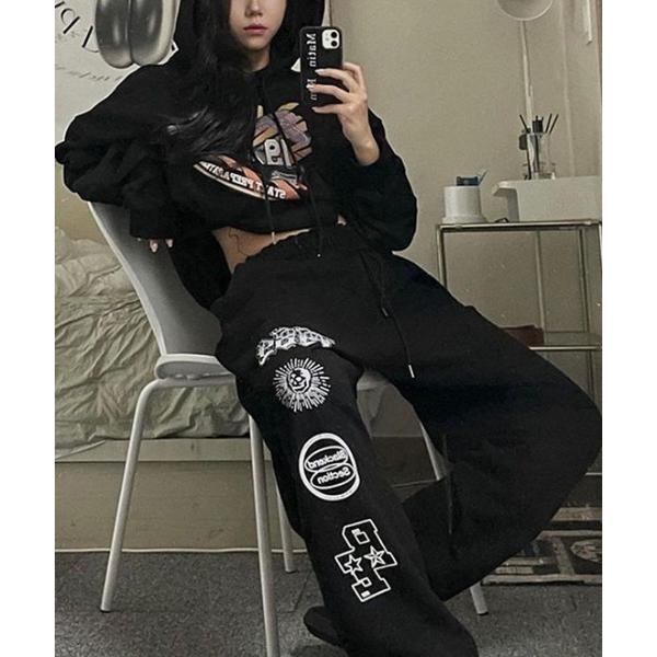 参考価格：3，630円発売時期：2024年02月コンディション：A（使用感なし）数回使用した程度で使用感が感じられないアイテム参考商品名：グラフィック ロゴ スカル ストリートデザイン ルーズ スウェット パンツ参考品番：TA1066Z【商...