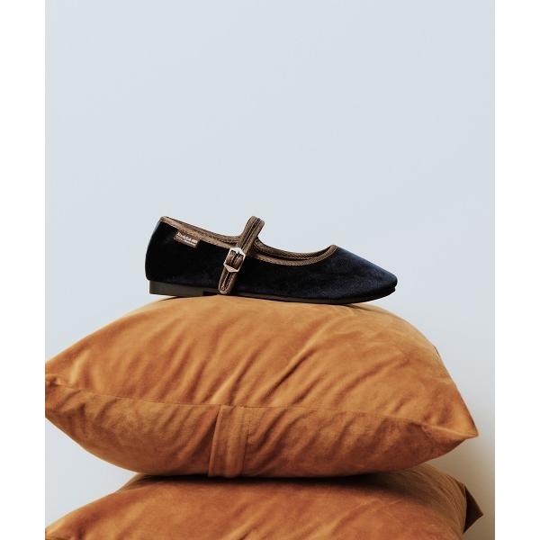 『セール実施中』参考価格：11，550円発売時期：2025年10月コンディション：A（使用感なし）数回使用した程度で使用感が感じられないアイテム参考商品名：NEW BELLA QUILTED MARYJANE参考品番：RF1SHBF3FL0...