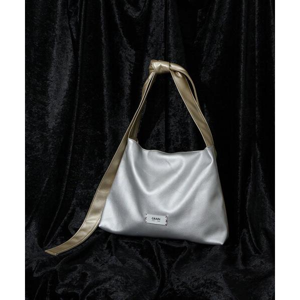 『セール実施中』参考価格：8，800円発売時期：2024年10月コンディション：B（目立つ使用感なし）使用感が少ない、または気にならないアイテム表面：傷【商品に関する注意事項】・こちらの商品画像は、実物ではなく新品時の画像を掲載しております...