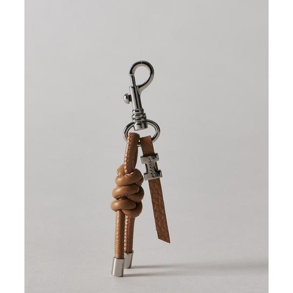 ZOZO問い合わせ番号:103939709ショップ:IACUCCI，イアクッチブランド:IACUCCI，イアクッチ商品名:ジェメッリ CERVOカテゴリ:財布/小物>キーホルダーブランド品番:IAC1061314A0002素材:皮革：...