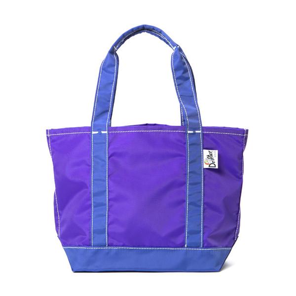 参考価格：5，720円発売時期：2025年08月コンディション：A（使用感なし）数回使用した程度で使用感が感じられないアイテム参考商品名：BUCKEYE MEDIUM TOTE／バックアイミディアムトート参考品番：DFV461501/DFV...