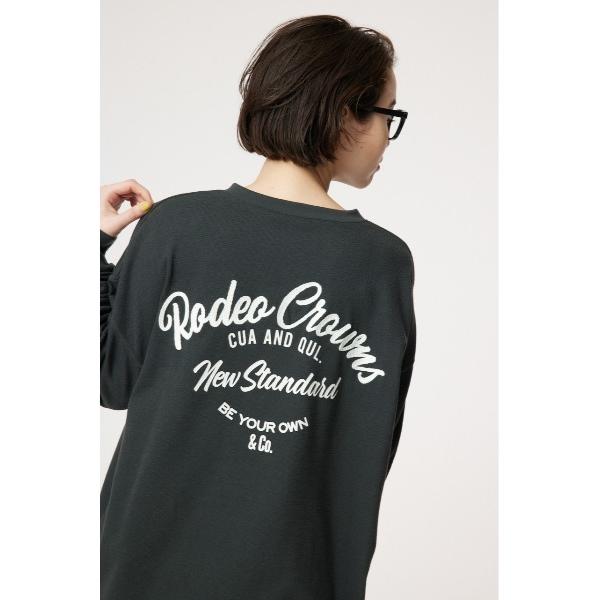 参考価格：5，500円発売時期：2024年03月コンディション：A（使用感なし）数回使用した程度で使用感が感じられないアイテム参考商品名：OG LOGO L/S Tシャツ参考品番：420HSS90-1981【商品に関する注意事項】・こちらの...