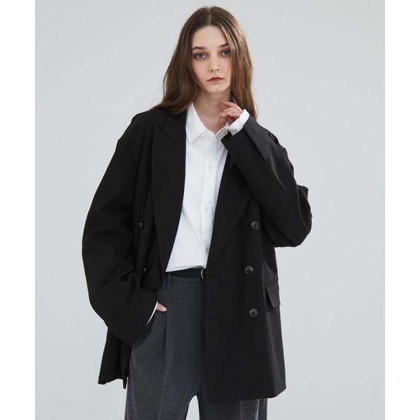 参考価格：11，990円発売時期：2025年02月コンディション：B（目立つ使用感なし）使用感が少ない、または気にならないアイテム首周り：汚れ全体的：色あせ参考商品名：【LUENNA】Oversized Double Breasted Ja...