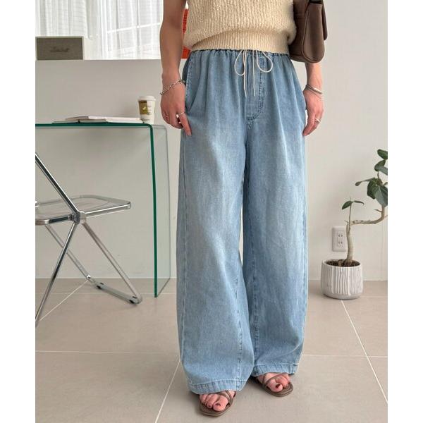 参考価格：7，700円発売時期：2025年06月コンディション：B（目立つ使用感なし）使用感が少ない、または気にならないアイテム全体的：色あせすそ周り：汚れ参考商品名：ライトオンスデニムイージーワイドパンツ参考品番：DCZ1051502A0...