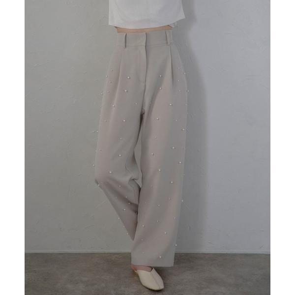 参考価格：6，490円発売時期：2025年01月コンディション：S（新品同様）タグ付きの未使用、または新品同様のアイテム付属品：タグ参考商品名：【MINERTE】pearl bijou wide pants / パールビジューワイドパンツ参...