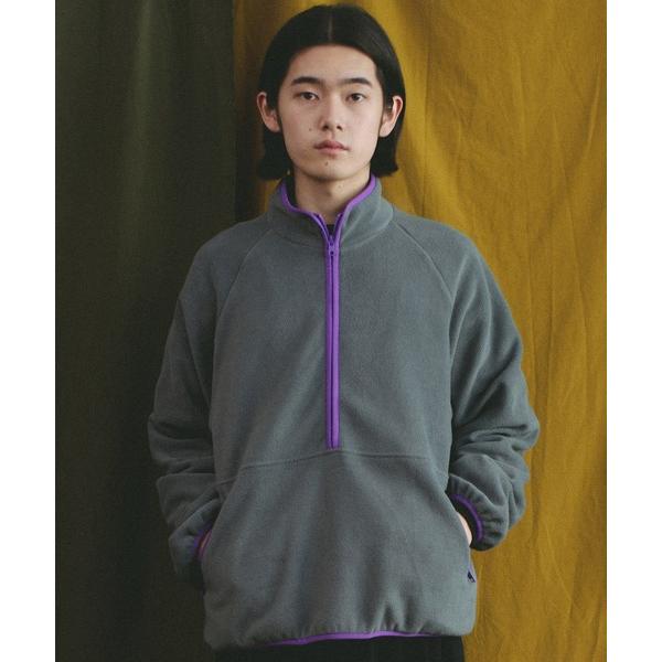 参考価格：9，790円発売時期：2024年07月コンディション：B（目立つ使用感なし）使用感が少ない、または気にならないアイテム全体的：汚れ参考商品名：Universal Style Wear ダブル フリース ハーフジップ クルー参考品番...