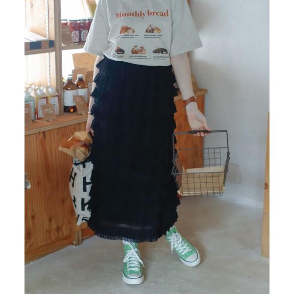 『タイムセール実施中』参考価格：5，940円発売時期：2022年06月コンディション：B（目立つ使用感なし）使用感が少ない、または気にならないアイテム後身頃：汚れ参考商品名：スモールティアードフリルスカート参考品番：BR66144648【商...