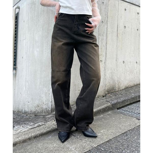 参考価格：9，020円発売時期：2023年10月コンディション：A（使用感なし）数回使用した程度で使用感が感じられないアイテム参考商品名：3.3 Field Trip／ルーズワイドデニムパンツ / ウォッシュド ジーンズ /Washed j...