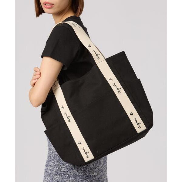 参考価格：14，850円発売時期：2022年12月コンディション：C（やや使用感あり）使用感があり、やや気になる傷や汚れがあるアイテム全体的：色あせ角：汚れ参考商品名：WEB限定 トートバッグ”Berenice” SAS22−02参考品番：...