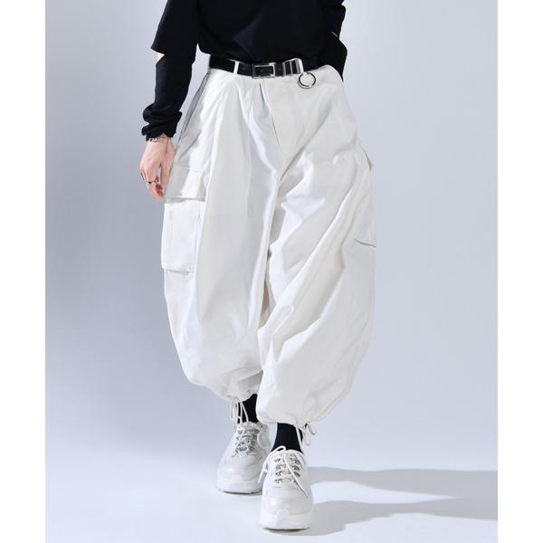 参考価格：6，930円発売時期：2022年08月コンディション：D（傷・汚れあり）傷や汚れがあるが使用には問題ないアイテムウエスト・前身頃：汚れ参考商品名：extra quality Special gimmick cargo pants/...