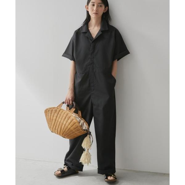 参考価格：7，920円発売時期：2024年04月コンディション：B（目立つ使用感なし）使用感が少ない、または気にならないアイテム内側：汚れ参考商品名：オープンカラージャンプスーツ参考品番：LBIZI252004/LBIZI0324012【商...