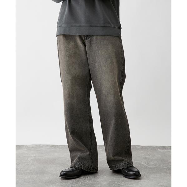 参考価格：7，150円発売時期：2025年06月コンディション：B（目立つ使用感なし）使用感が少ない、または気にならないアイテム前身頃：汚れ参考商品名：《追加3》[B.A.C.D] 13oz ワイドストレートデニムパンツ参考品番：25030...