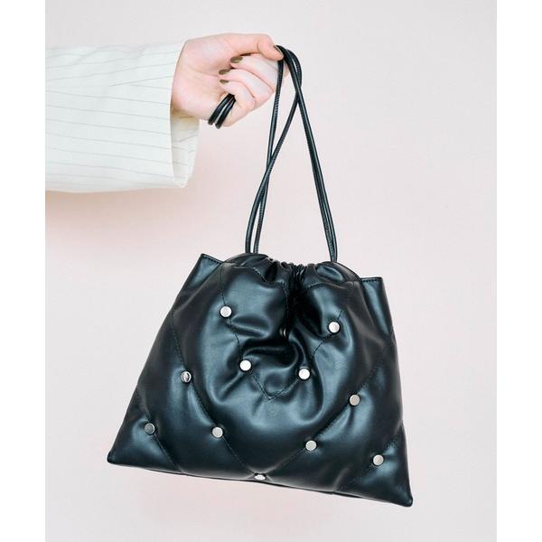 参考価格：16，500円発売時期：2023年08月コンディション：A（使用感なし）数回使用した程度で使用感が感じられないアイテム参考商品名：Quilting Purse Small Bag/キルティング巾着バッグ参考品番：212326155...