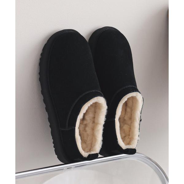 参考価格：24，200円発売時期：2025年08月コンディション：B（目立つ使用感なし）使用感が少ない、または気にならないアイテム内側：汚れ参考商品名：UGG/アグ W CLASSIC MICRO 1173891参考品番：250939130...