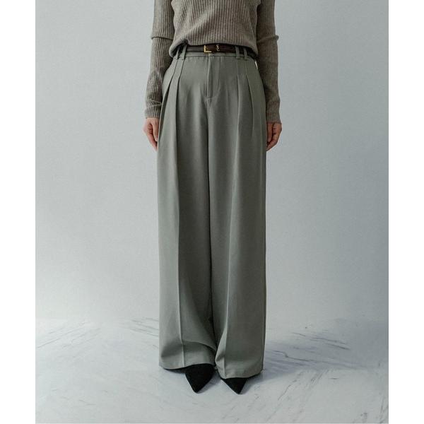 参考価格：4，840円発売時期：2025年08月コンディション：A（使用感なし）数回使用した程度で使用感が感じられないアイテム参考商品名：【on:nue】[5色展開/3サイズ展開] ダブルタックワイドカラースラックス /2025 AW CO...