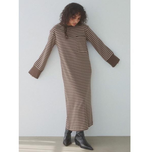 参考価格：17，050円発売時期：2023年10月コンディション：A（使用感なし）数回使用した程度で使用感が感じられないアイテム参考商品名：Striped Front Pocket Long Sleeve Dress /ボーダーロングワンピ...