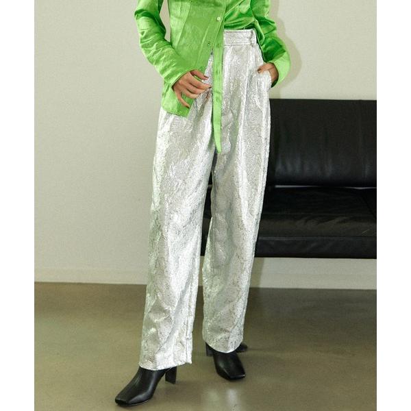 参考価格：19，800円発売時期：2023年09月コンディション：A（使用感なし）数回使用した程度で使用感が感じられないアイテム参考商品名：Metallic Lace Pants/メタリックレースパンツ【MAISON SPECIAL/メゾン...