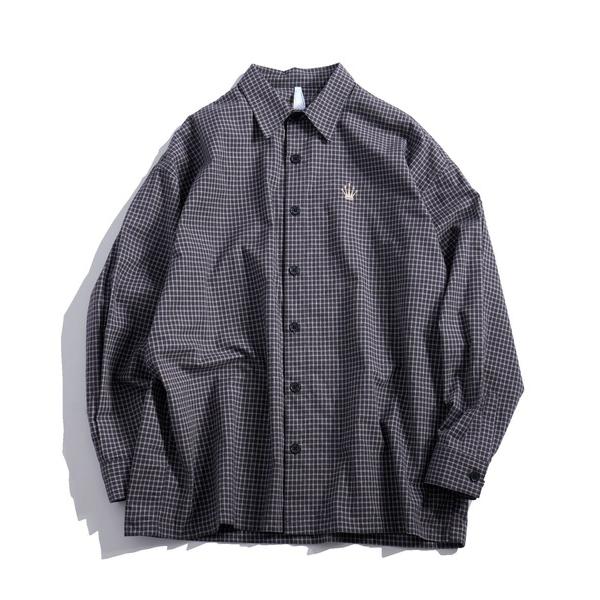 参考価格：8，800円発売時期：2024年12月コンディション：A（使用感なし）数回使用した程度で使用感が感じられないアイテム参考商品名：one point embroidery graph check shirt/ワンポイント 刺繍 グラ...