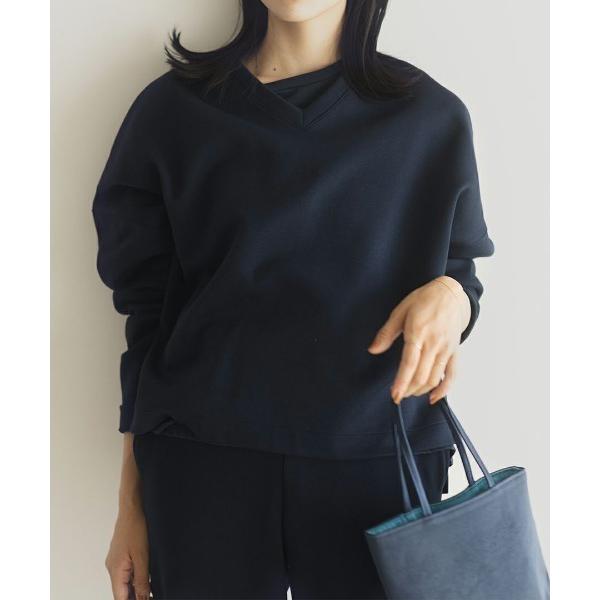 参考価格：16，500円発売時期：2023年09月コンディション：B（目立つ使用感なし）使用感が少ない、または気にならないアイテム内側：毛玉参考商品名：Vネックスウェットトップス参考品番：CD121(S)【商品に関する注意事項】・こちらの商...