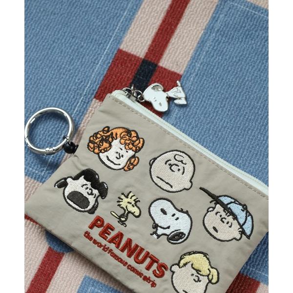 ZOZO問い合わせ番号:104052316ショップ:FUNALIVE，ファンアライブブランド:SNOOPY，スヌーピー，FUNALIVE，ファンアライブ商品名:SNOOPY スヌーピー パスケース リール 刺繍カテゴリ:財布/小物>パ...