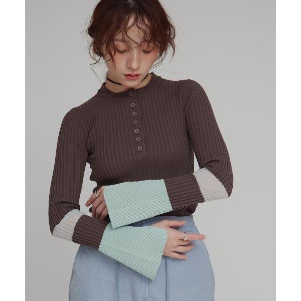 『タイムセール実施中』ZOZO問い合わせ番号:104052988ショップ:Ada.，エイダブランド:W:Huku，フーク商品名:バイカラー 切り替え スリット リブ ニット トップス / Two-Tone Color-Blocked Sli...