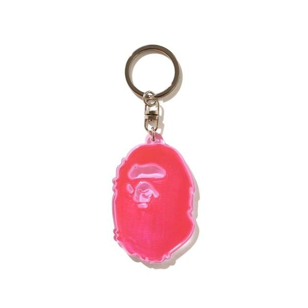 ZOZO問い合わせ番号:104053079ショップ:A BATHING APE，ア ベイシング エイプブランド:A BATHING APE，アベイシングエイプ商品名:APE HEAD REFLECTIVE KEYCHAINカテゴリ:財布/小...