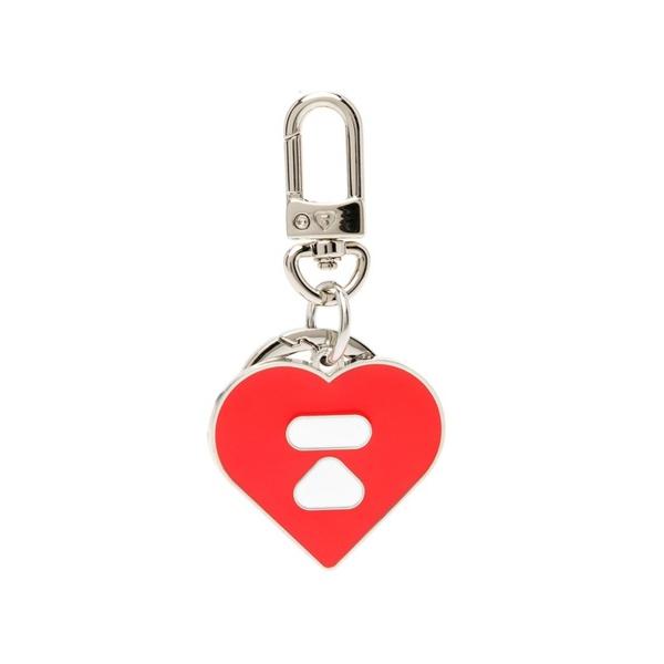 ZOZO問い合わせ番号:104053182ショップ:A BATHING APE，ア ベイシング エイプブランド:A BATHING APE，アベイシングエイプ商品名:HEART SHAPE METAL KEYCHAINSカテゴリ:財布/小物...