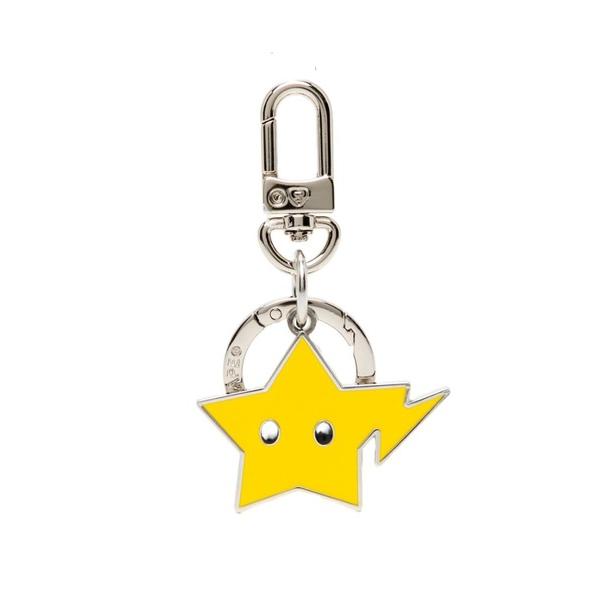 ZOZO問い合わせ番号:104053187ショップ:A BATHING APE，ア ベイシング エイプブランド:A BATHING APE，アベイシングエイプ商品名:STAR METAL KEYCHAINSカテゴリ:財布/小物>キーホ...