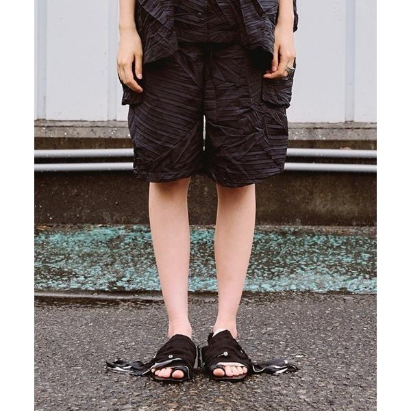 参考価格：23，100円発売時期：2025年08月コンディション：B（目立つ使用感なし）使用感が少ない、または気にならないアイテム前身頃・すそ周り・後身頃：汚れ参考商品名：【Seivson X (A)crypsis】Stream Mark ...