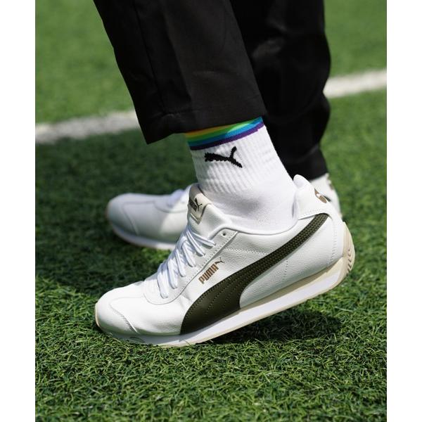 参考価格：7，150円発売時期：2024年02月コンディション：D（傷・汚れあり）傷や汚れがあるが使用には問題ないアイテム全体的：汚れ表面：履きジワかかと・つま先：擦り減り参考商品名：PUMA プーマ ユニセックス チューリン 3 スニーカ...