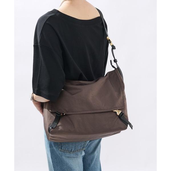 『セール実施中』参考価格：19，800円発売時期：2024年06月コンディション：B（目立つ使用感なし）使用感が少ない、または気にならないアイテム全体的：汚れ参考商品名：【R.good(アールドットグッド)】メッセンジャーバッグ参考品番：R...