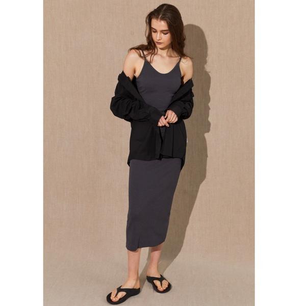 参考価格：15，400円発売時期：2023年03月コンディション：S（新品同様）タグ付きの未使用、または新品同様のアイテム付属品：スペアボタン・タグ参考商品名：Wellness Design Pocket Shirt / 撥水デザインシャツ...