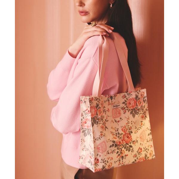 ZOZO問い合わせ番号:104089800ショップ:Cath Kidston，キャス キッドソンブランド:Cath Kidston，キャスキッドソン商品名:ミディアム ブックバッグ Hackney Roseカテゴリ:バッグ>トートバッ...