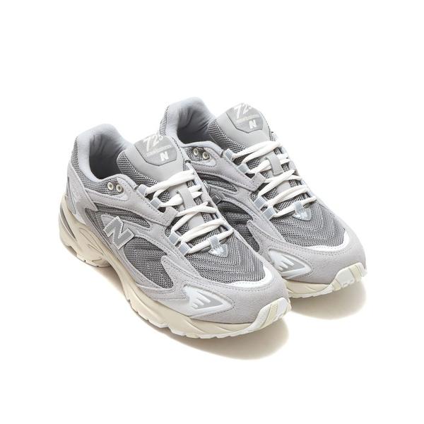 『セール実施中』参考価格：15，950円発売時期：2023年02月コンディション：D（傷・汚れあり）傷や汚れがあるが使用には問題ないアイテム全体的：汚れ、保管上のにおいがします。内側：破れ表面：履きジワ、型崩れ表面・内側：毛玉ソール：傷かか...