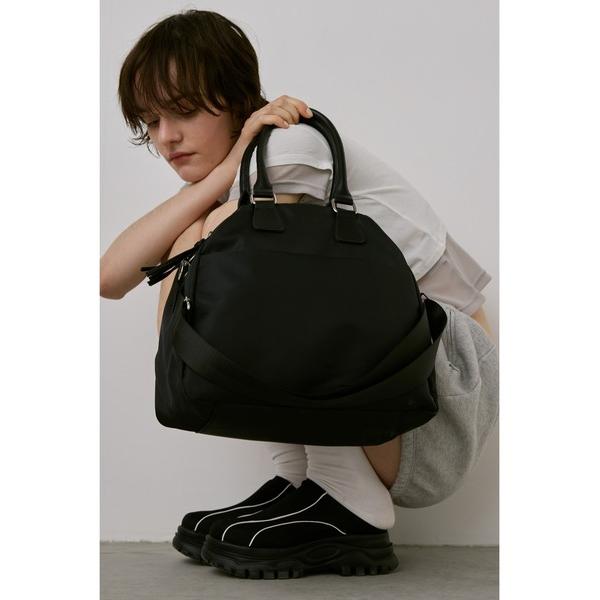 参考価格：5，940円発売時期：2025年05月コンディション：A（使用感なし）数回使用した程度で使用感が感じられないアイテム参考商品名：２WAYアウトポケットナイロンボストンバッグ / 11inch（タブレット、iPad）対応 / 撥水機...