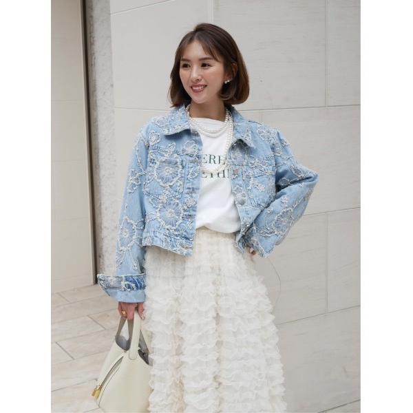 ZOZO問い合わせ番号:104131380ショップ:BeBeoD，べベッドブランド:BeBeoD，べベッド商品名:ブルームエンブロイダリーショートデニムジャケットカテゴリ:ジャケット/アウター>テーラードジャケットブランド品番:861...