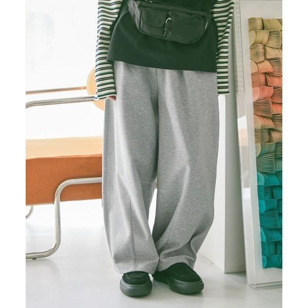 ZOZO問い合わせ番号:104132323ショップ:niko and...，ニコアンドブランド:niko and...，ニコアンド商品名:スウェットカーブパンツカテゴリ:パンツ>スウェットパンツブランド品番:631218素材:ポリエス...